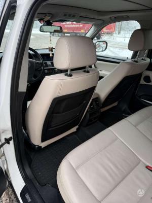 Balts BMW X3 2011 Kauņa, ar dzinēja tilpumu 3.00 L un nobraukumu 207 tūkst. km par 7200 €, foto 4 vietnē AUTOMOTO.COM.LV
