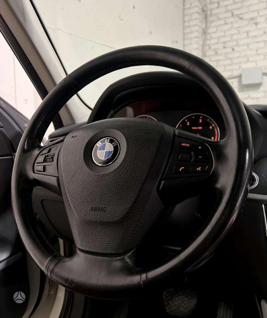Balts BMW X3 2011 Klaipėda, ar dzinēja tilpumu 2.00 L un nobraukumu 177 tūkst. km par 10999 €, foto 19 vietnē AUTOMOTO.COM.LV