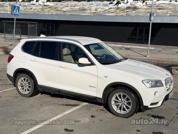 Balts BMW X3 2011 Tallina, ar dzinēja tilpumu 2.00 L un nobraukumu 223 tūkst. km par 10500 €, foto 4 vietnē AUTOMOTO.COM.LV