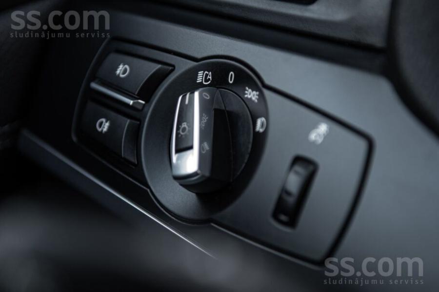 Balts BMW X3 2011 Rīga, ar dzinēja tilpumu 3.00 L un nobraukumu 0 tūkst. km par 12950 €, foto 18 vietnē AUTOMOTO.COM.LV