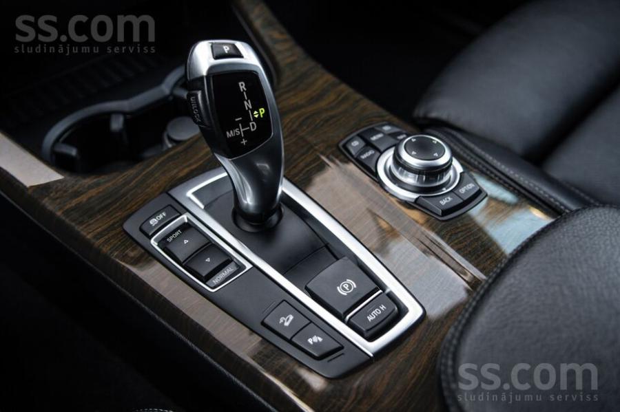 Balts BMW X3 2011 Rīga, ar dzinēja tilpumu 3.00 L un nobraukumu 0 tūkst. km par 12950 €, foto 25 vietnē AUTOMOTO.COM.LV