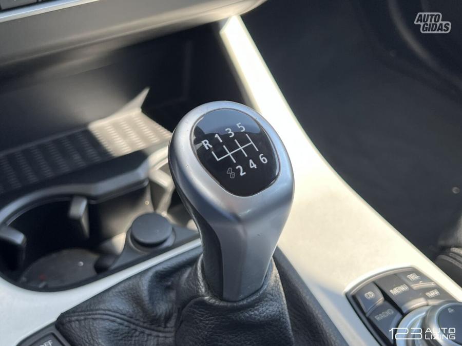Balts BMW X3 2011 Tauragė, ar dzinēja tilpumu 2.00 L un nobraukumu 256 tūkst. km par 6200 €, foto 23 vietnē AUTOMOTO.COM.LV