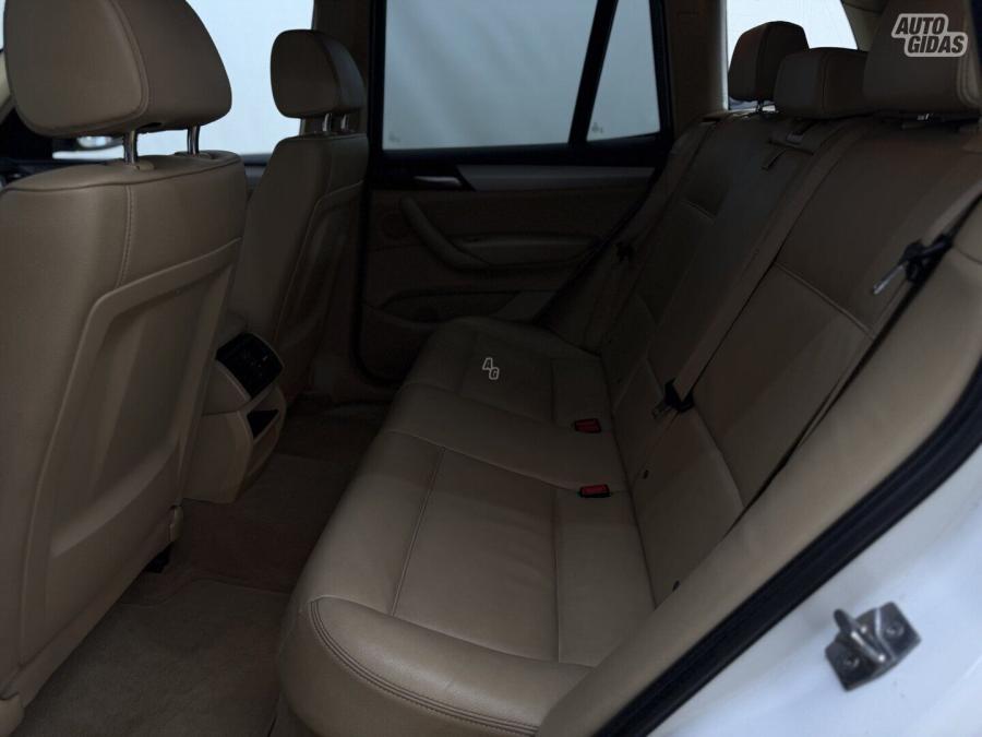 Balts BMW X3 2011 Avižieniai, ar dzinēja tilpumu 3.00 L un nobraukumu 248 tūkst. km par 10290 €, foto 12 vietnē AUTOMOTO.COM.LV