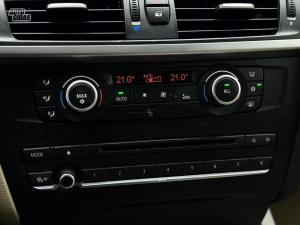 Balts BMW X3 2011 Avižieniai, ar dzinēja tilpumu 3.00 L un nobraukumu 248 tūkst. km par 10290 €, foto 22 vietnē AUTOMOTO.COM.LV