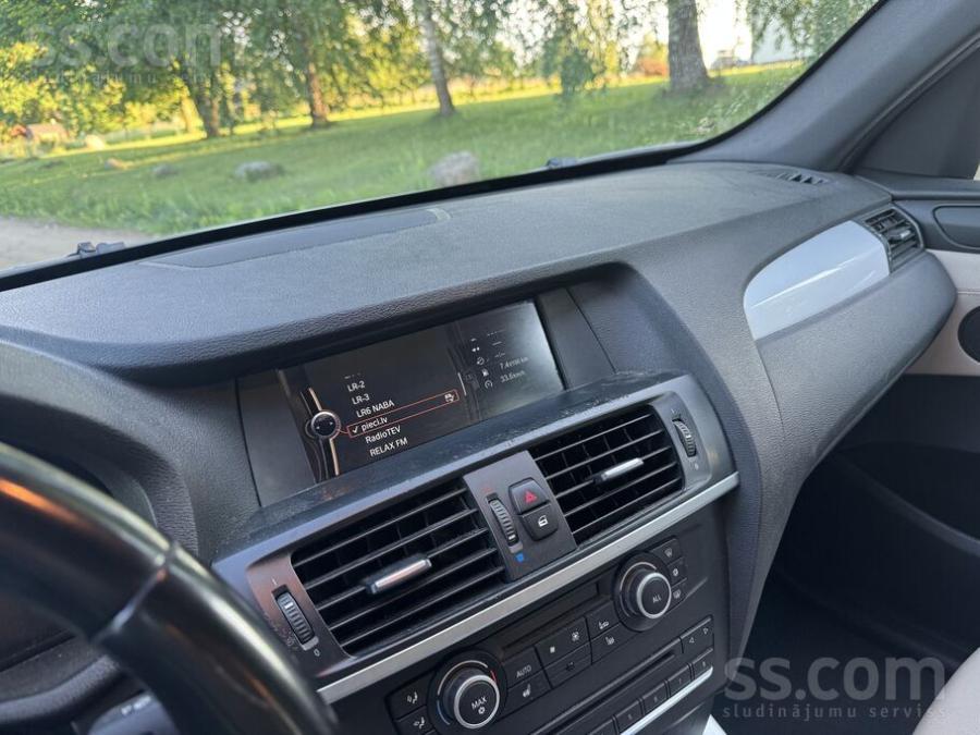 Balts BMW X3 2011 Rīga, ar dzinēja tilpumu 2.00 L un nobraukumu 284 tūkst. km par 9900 €, foto 10 vietnē AUTOMOTO.COM.LV