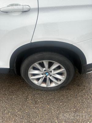 White BMW X3 2011 in Riga, with an engine capacity of 2.00 L and mileage of 301 thousand km for 6999 €, photo 14 on AUTOMOTO.COM.LV
