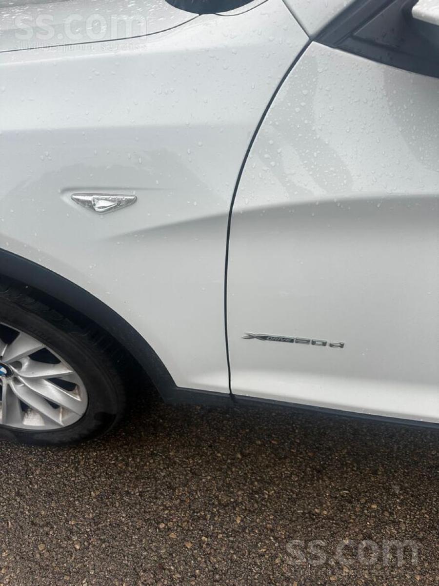 White BMW X3 2011 in Riga, with an engine capacity of 2.00 L and mileage of 301 thousand km for 6999 €, photo 15 on AUTOMOTO.COM.LV