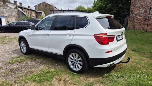 Balts BMW X3 2011 Liepāja, ar dzinēja tilpumu 3.00 L un nobraukumu 284 tūkst. km par 11450 €, foto 7 vietnē AUTOMOTO.COM.LV