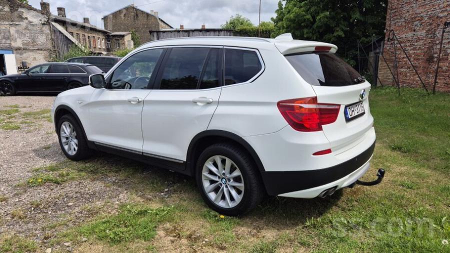 Balts BMW X3 2011 Liepāja, ar dzinēja tilpumu 3.00 L un nobraukumu 284 tūkst. km par 11450 €, foto 8 vietnē AUTOMOTO.COM.LV