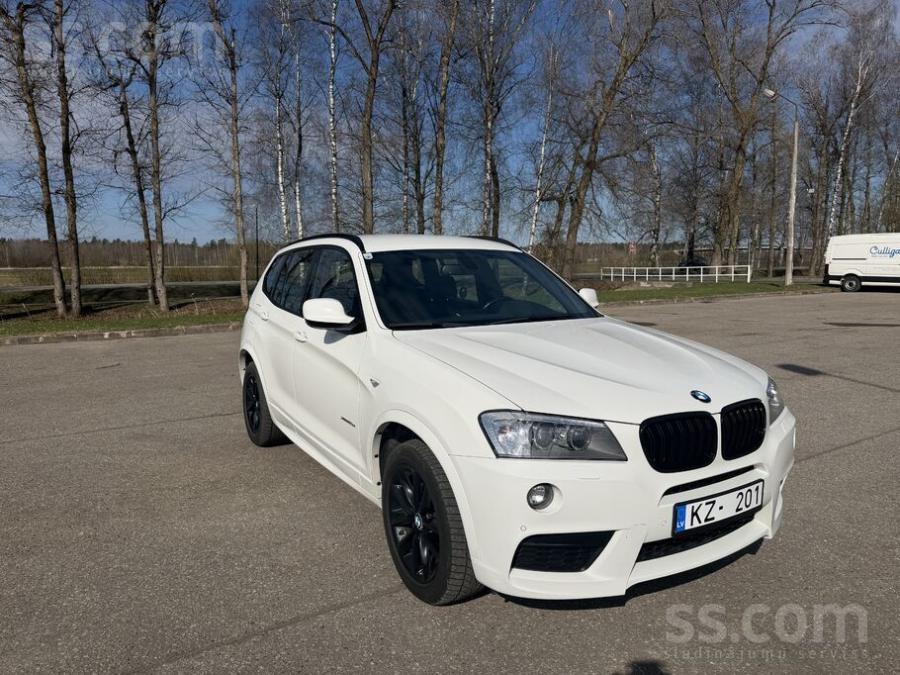 White BMW X3 2011 in Riga, with an engine capacity of 2.00 L and mileage of 303 thousand km for 11990 €, photo 3 on AUTOMOTO.COM.LV