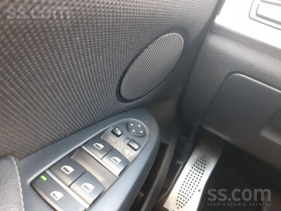 Balts BMW X3 2011 Daugavpils, ar dzinēja tilpumu 2.00 L un nobraukumu 0 tūkst. km par 10350 €, foto 15 vietnē AUTOMOTO.COM.LV