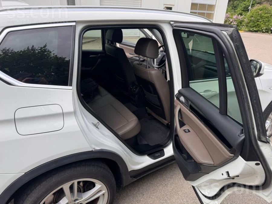 Balts BMW X3 2011 Rīga, ar dzinēja tilpumu 3.00 L un nobraukumu 0 tūkst. km par 7290 €, foto 4 vietnē AUTOMOTO.COM.LV