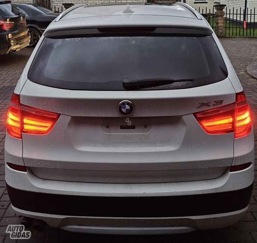 White BMW X3 2011 in Plunge, with an engine capacity of 3.00 L and mileage of 259 thousand km for 6000 €, photo 5 on AUTOMOTO.COM.LV