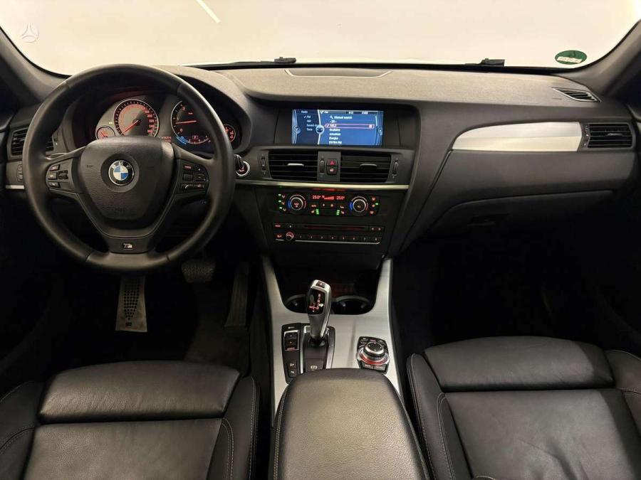 White BMW X3 2011 in Marijampole, with an engine capacity of 2.99 L and mileage of 289 thousand km for 10950 €, photo 11 on AUTOMOTO.COM.LV