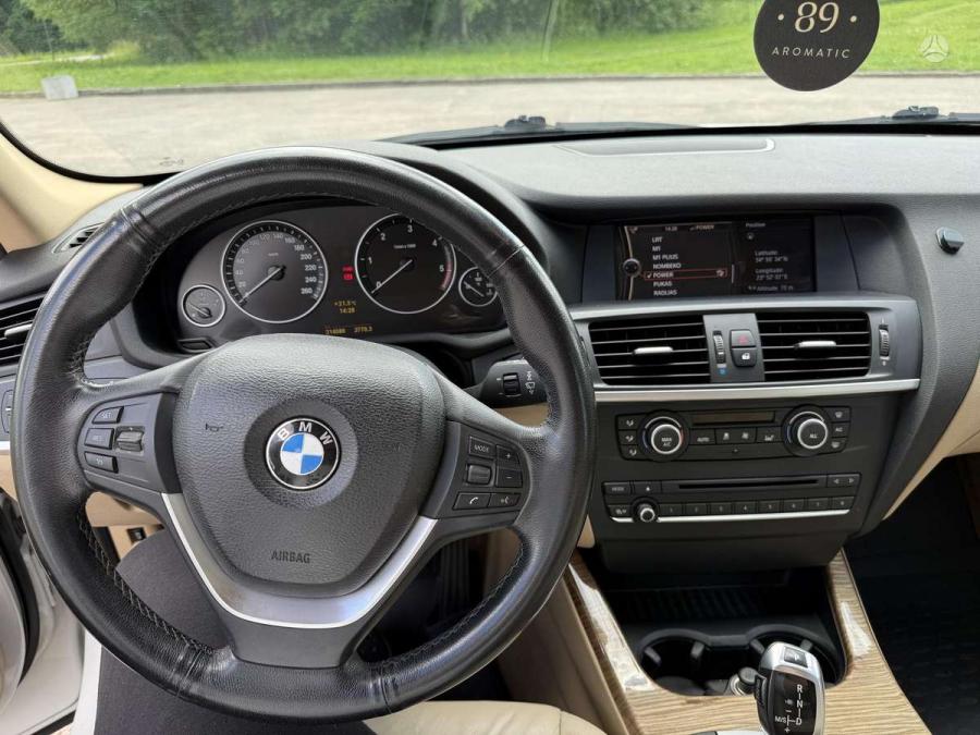White BMW X3 2011 in Kaunas, with an engine capacity of 2.00 L and mileage of 314 thousand km for 8500 €, photo 6 on AUTOMOTO.COM.LV