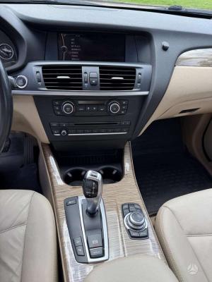 White BMW X3 2011 in Kaunas, with an engine capacity of 2.00 L and mileage of 314 thousand km for 8500 €, photo 7 on AUTOMOTO.COM.LV