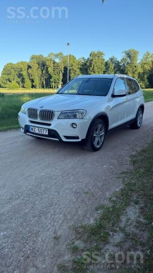 White BMW X3 2011 in Liepaja, with an engine capacity of 3.00 L and mileage of 412 thousand km for 10500 €, photo 3 on AUTOMOTO.COM.LV