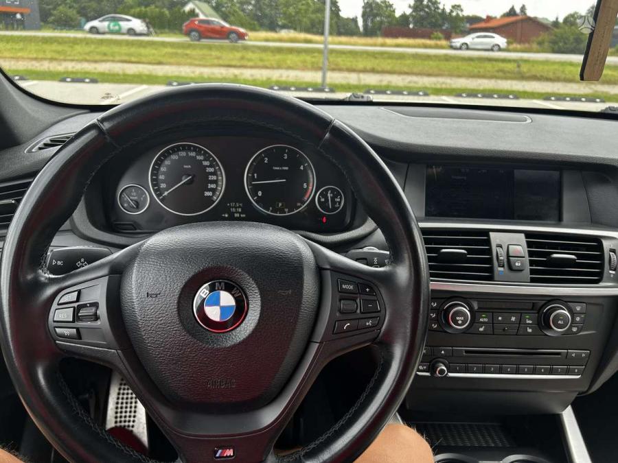 Белый БМВ Х3 2011 в Клайпеда, объемом двигателя 3.00 л и пробегом 320 тыс. км за 10200 €, фото 9 на AUTOMOTO.COM.LV