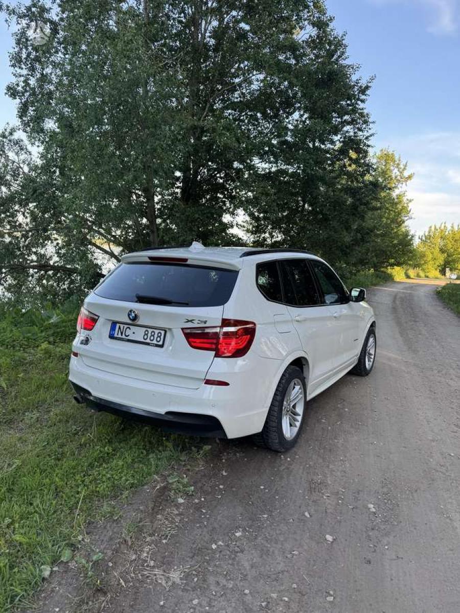 Balts BMW X3 2011 Rīga, ar dzinēja tilpumu 2.00 L un nobraukumu 285 tūkst. km par 9990 €, foto 5 vietnē AUTOMOTO.COM.LV