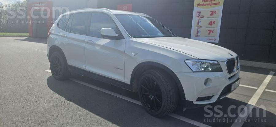 White BMW X3 2011 in Ogre, with an engine capacity of 2.00 L and mileage of 202 thousand km for 11500 €, photo 3 on AUTOMOTO.COM.LV