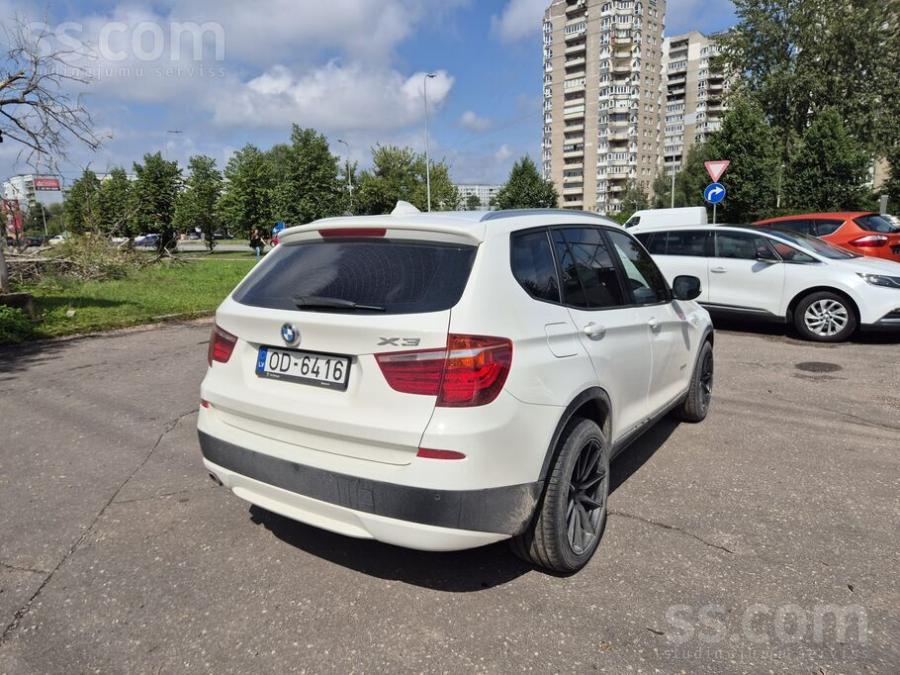 White BMW X3 2011 in Riga, with an engine capacity of 2.00 L and mileage of 202 thousand km for 10490 €, photo 7 on AUTOMOTO.COM.LV