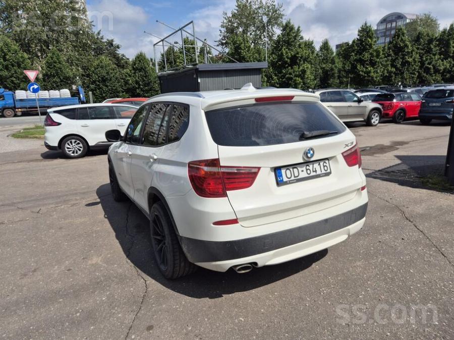 White BMW X3 2011 in Riga, with an engine capacity of 2.00 L and mileage of 202 thousand km for 10490 €, photo 9 on AUTOMOTO.COM.LV