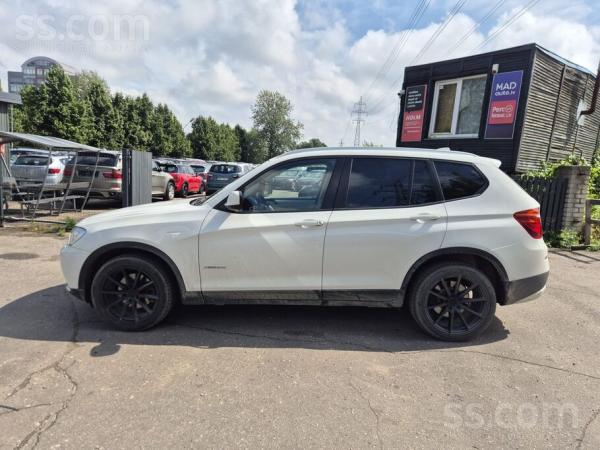 Balts BMW X3 2011 Rīga, ar dzinēja tilpumu 2.00 L un nobraukumu 202 tūkst. km par 10490 €, foto 9 vietnē AUTOMOTO.COM.LV