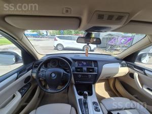 White BMW X3 2011 in Riga, with an engine capacity of 2.00 L and mileage of 202 thousand km for 10490 €, photo 12 on AUTOMOTO.COM.LV