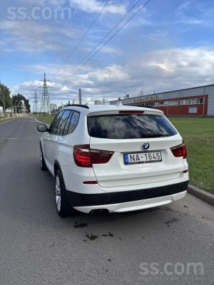White BMW X3 2011 in Riga, with an engine capacity of 3.00 L and mileage of 410 thousand km for 9450 €, photo 4 on AUTOMOTO.COM.LV