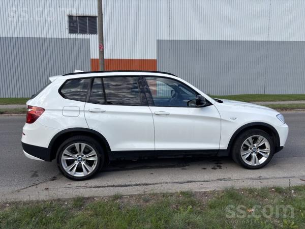 White BMW X3 2011 in Riga, with an engine capacity of 3.00 L and mileage of 410 thousand km for 9450 €, photo 5 on AUTOMOTO.COM.LV