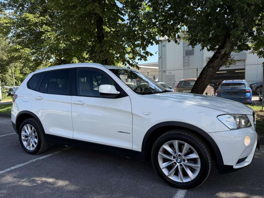 White BMW X3 2011 in Kaunas, with an engine capacity of 2.00 L and mileage of 375 thousand km for 7500 €, photo 17 on AUTOMOTO.COM.LV