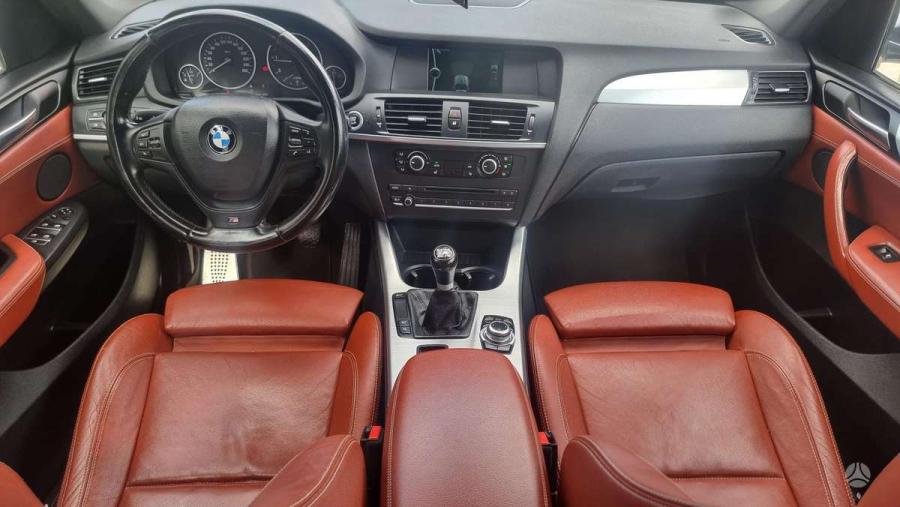 Balts BMW X3 2011 Jonava, ar dzinēja tilpumu 2.00 L un nobraukumu 226 tūkst. km par 8600 €, foto 32 vietnē AUTOMOTO.COM.LV