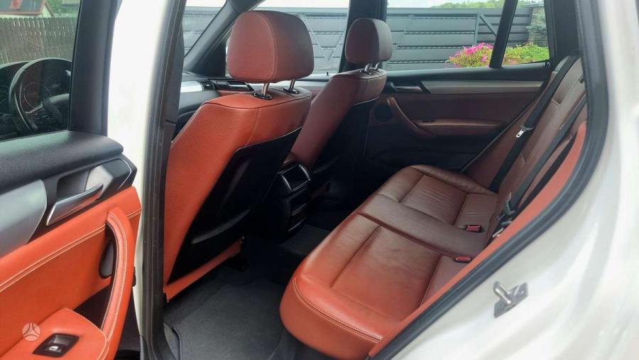 Balts BMW X3 2011 Jonava, ar dzinēja tilpumu 2.00 L un nobraukumu 226 tūkst. km par 8600 €, foto 38 vietnē AUTOMOTO.COM.LV