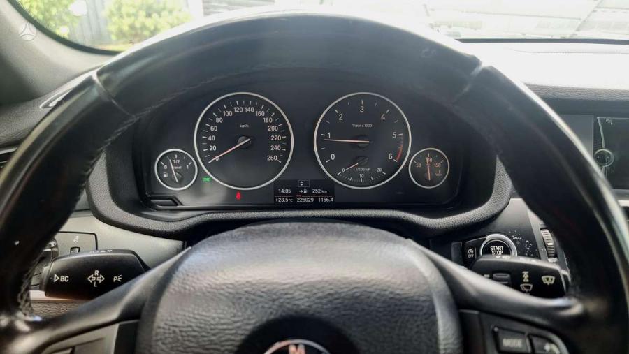 Balts BMW X3 2011 Jonava, ar dzinēja tilpumu 2.00 L un nobraukumu 226 tūkst. km par 8600 €, foto 42 vietnē AUTOMOTO.COM.LV