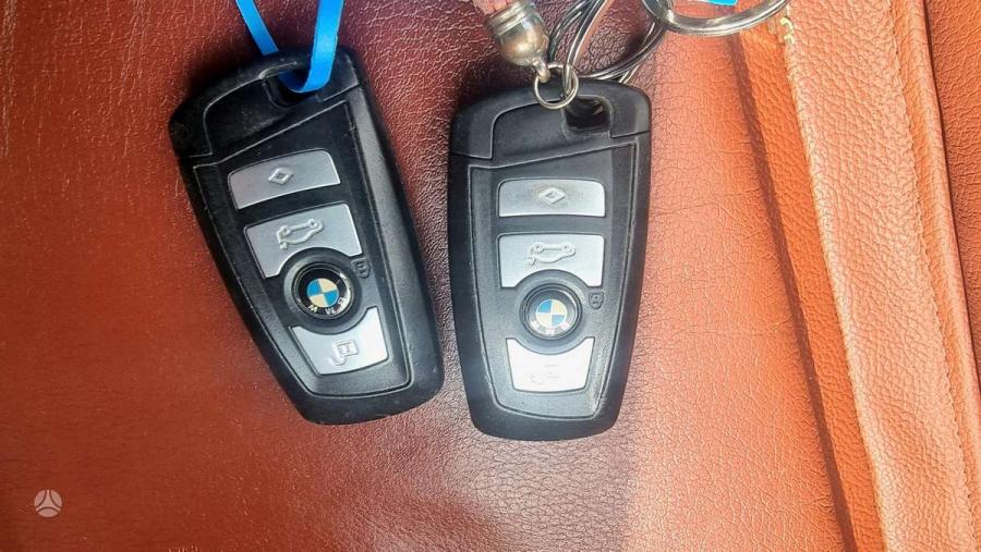 Balts BMW X3 2011 Jonava, ar dzinēja tilpumu 2.00 L un nobraukumu 226 tūkst. km par 8600 €, foto 54 vietnē AUTOMOTO.COM.LV