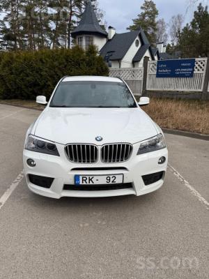 White BMW X3 2011 in Riga, with an engine capacity of 3.00 L and mileage of 207 thousand km for 8500 €, photo 4 on AUTOMOTO.COM.LV