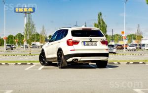 White BMW X3 2011 in Riga, with an engine capacity of 2.00 L and mileage of 202 thousand km for 10490 €, photo 9 on AUTOMOTO.COM.LV