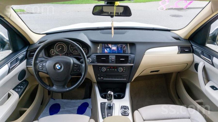 White BMW X3 2011 in Riga, with an engine capacity of 2.00 L and mileage of 202 thousand km for 10490 €, photo 13 on AUTOMOTO.COM.LV