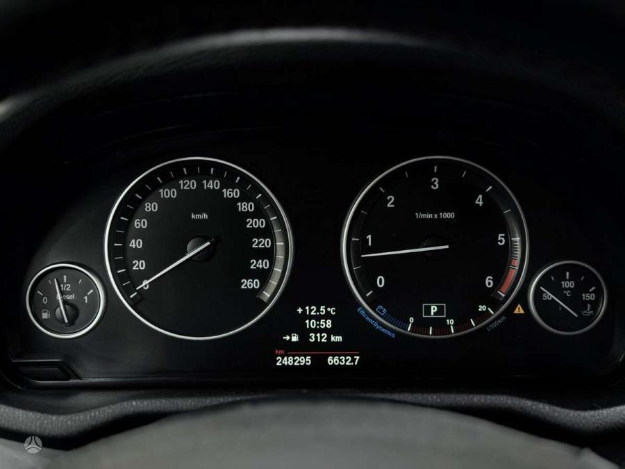 White BMW X3 2011 in Vilnius, with an engine capacity of 2.99 L and mileage of 248 thousand km for 8999 €, photo 25 on AUTOMOTO.COM.LV