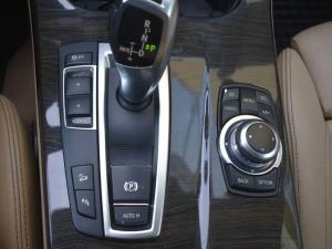 White BMW X3 2011 in Talsi, with an engine capacity of 3.00 L and mileage of 234 thousand km for 11500 €, photo 20 on AUTOMOTO.COM.LV