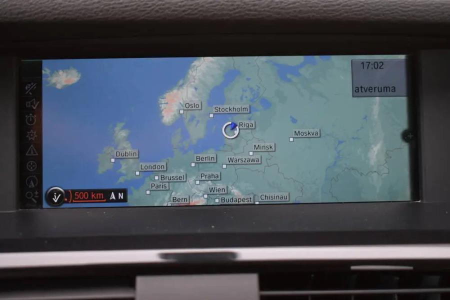 White BMW X3 2011 in Talsi, with an engine capacity of 3.00 L and mileage of 234 thousand km for 11500 €, photo 22 on AUTOMOTO.COM.LV