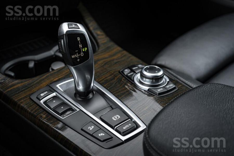 Balts BMW X3 2011 Rīga, ar dzinēja tilpumu 3.00 L un nobraukumu 260 tūkst. km par 11950 €, foto 24 vietnē AUTOMOTO.COM.LV