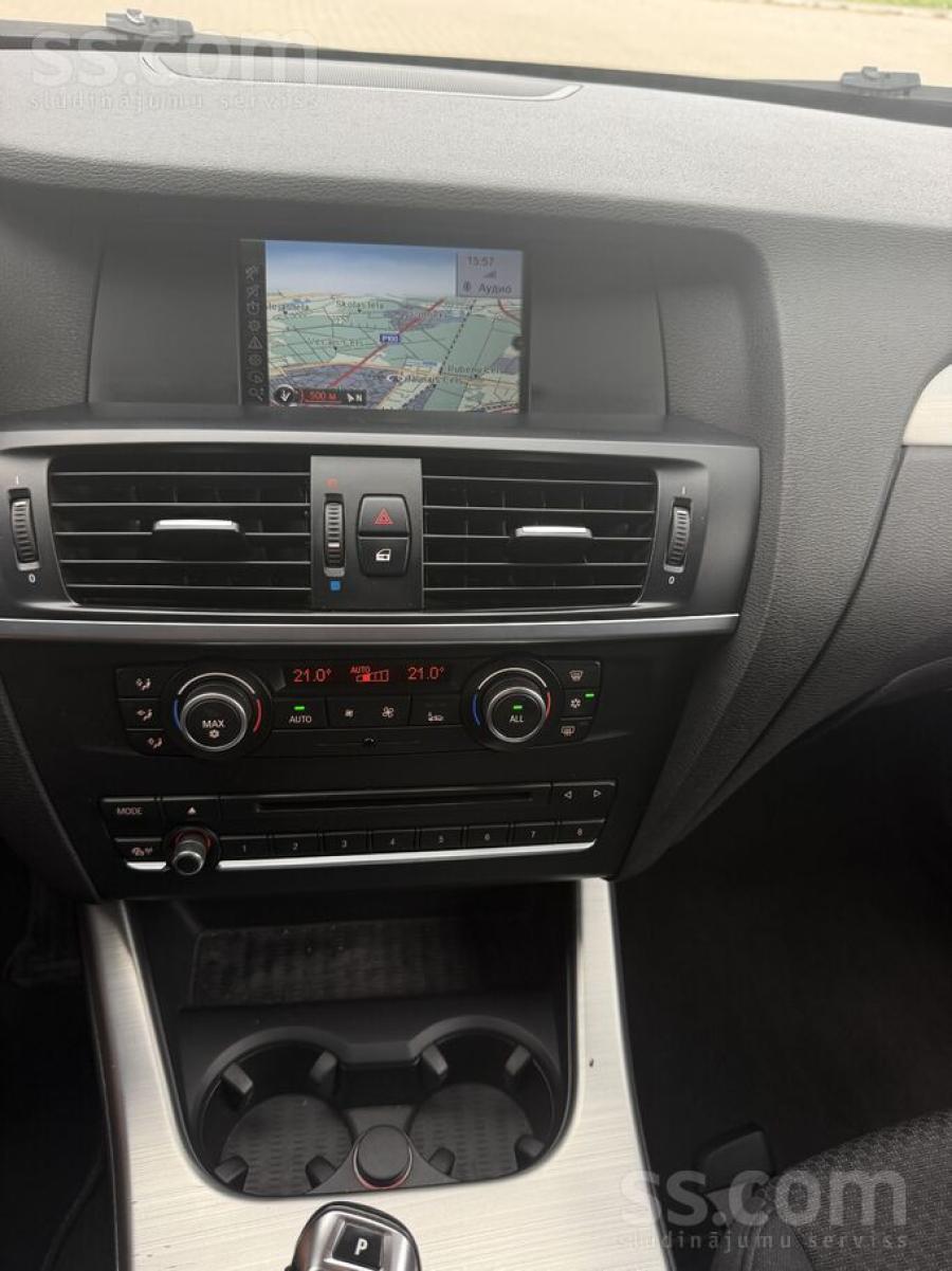 White BMW X3 2011 in Jelgava, with an engine capacity of 2.00 L and mileage of 0 thousand km for 7300 €, photo 9 on AUTOMOTO.COM.LV