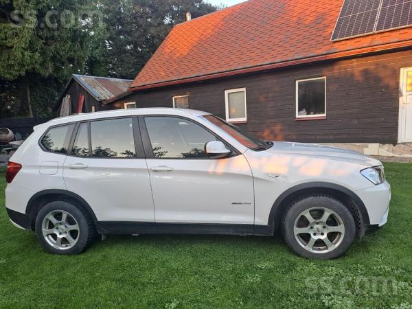 Balts BMW X3 2011 Liepāja, ar dzinēja tilpumu 2.00 L un nobraukumu 238 tūkst. km par 7999 €, foto 1 vietnē AUTOMOTO.COM.LV