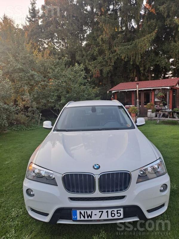 Balts BMW X3 2011 Liepāja, ar dzinēja tilpumu 2.00 L un nobraukumu 238 tūkst. km par 7999 €, foto 4 vietnē AUTOMOTO.COM.LV