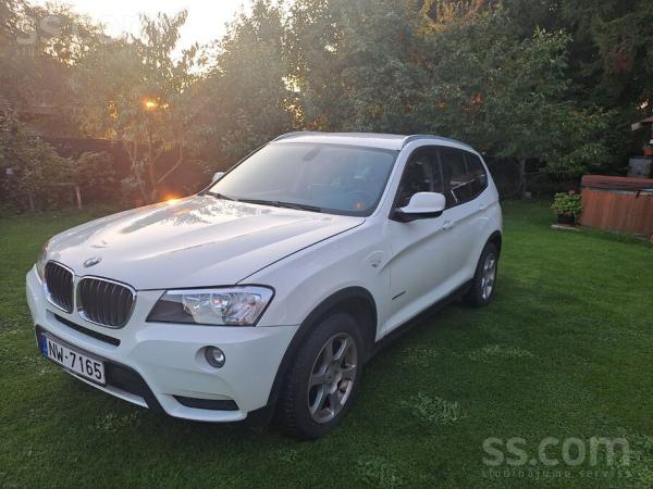 Balts BMW X3 2011 Liepāja, ar dzinēja tilpumu 2.00 L un nobraukumu 238 tūkst. km par 7999 €, foto 5 vietnē AUTOMOTO.COM.LV