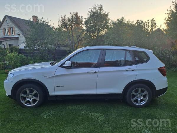 Balts BMW X3 2011 Liepāja, ar dzinēja tilpumu 2.00 L un nobraukumu 238 tūkst. km par 7999 €, foto 6 vietnē AUTOMOTO.COM.LV