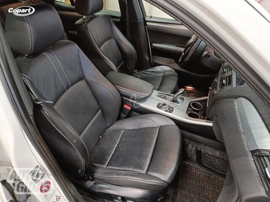 White BMW X3 2011 in Kaunas, with an engine capacity of 3.00 L and mileage of 268 thousand km for 5500 €, photo 7 on AUTOMOTO.COM.LV
