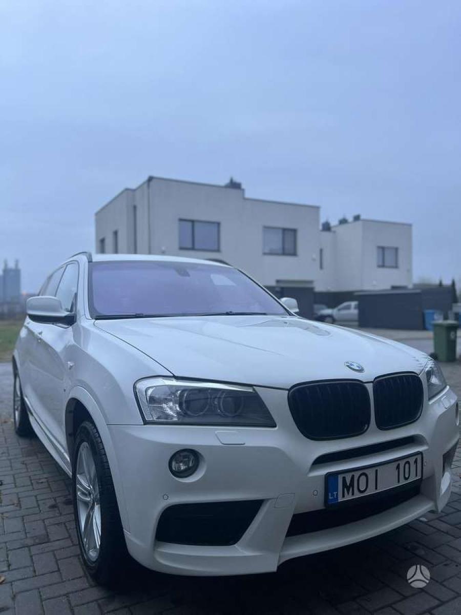 White BMW X3 2012 in Kaunas, with an engine capacity of 2.99 L and mileage of 295 thousand km for 14200 €, photo 1 on AUTOMOTO.COM.LV