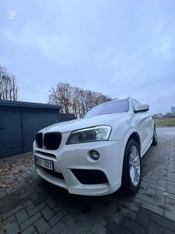 White BMW X3 2012 in Kaunas, with an engine capacity of 2.99 L and mileage of 295 thousand km for 14200 €, photo 3 on AUTOMOTO.COM.LV